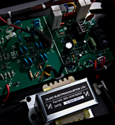 ELECTROSTATIC SPEAKERS – QUAD